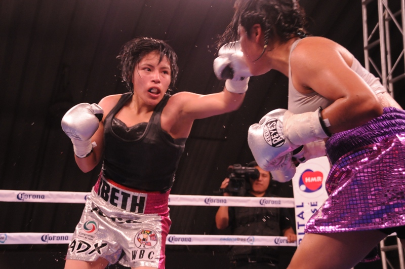 Ibeth "Rock" Zamora held junior title ~ BOXING NEWS