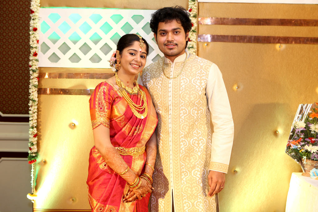 Actor Shakthi and Smiruthi Engagement Photos |Tamil Cinema News Updates ...