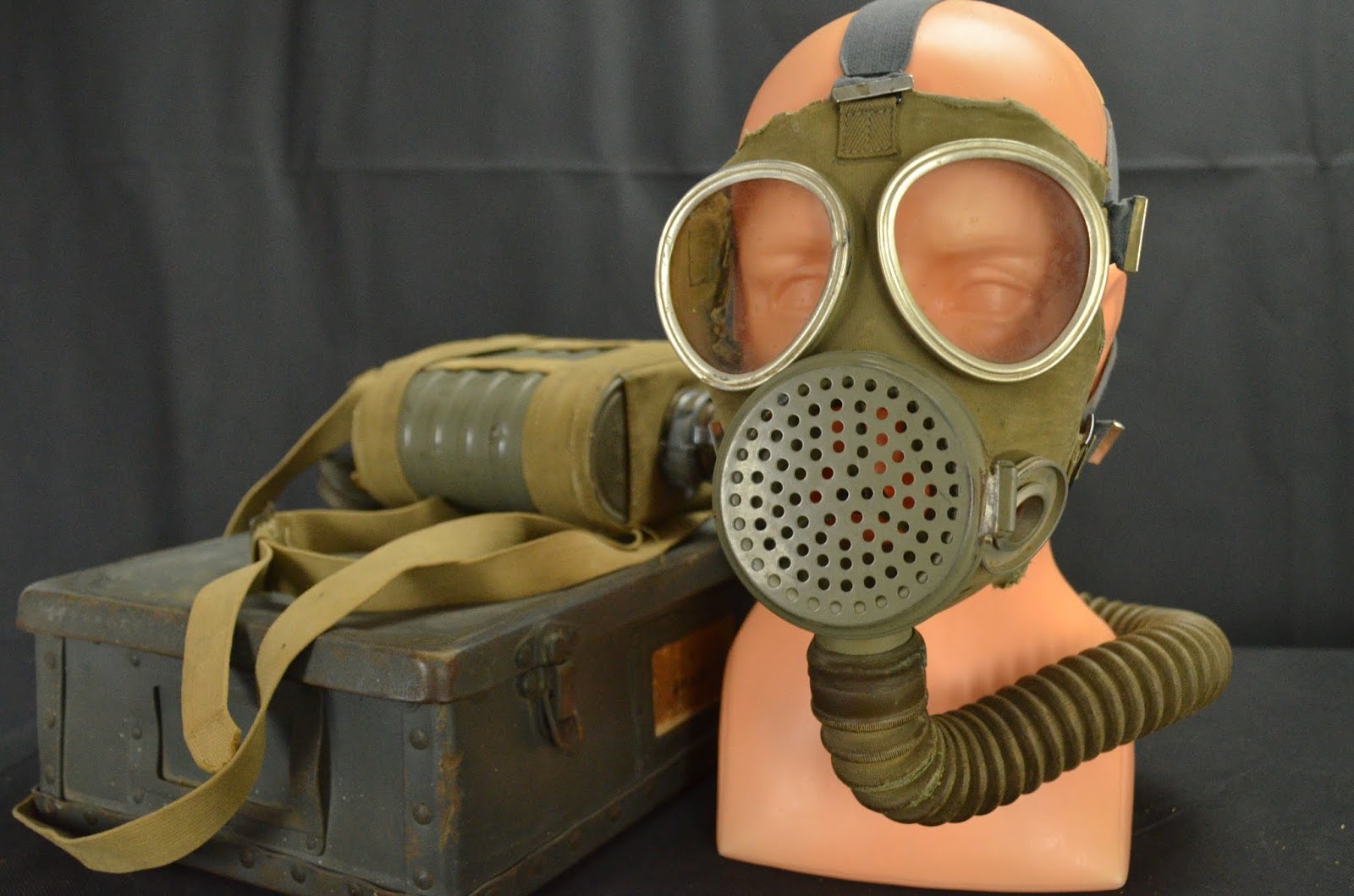 GasMasksCollector: Navy Masks