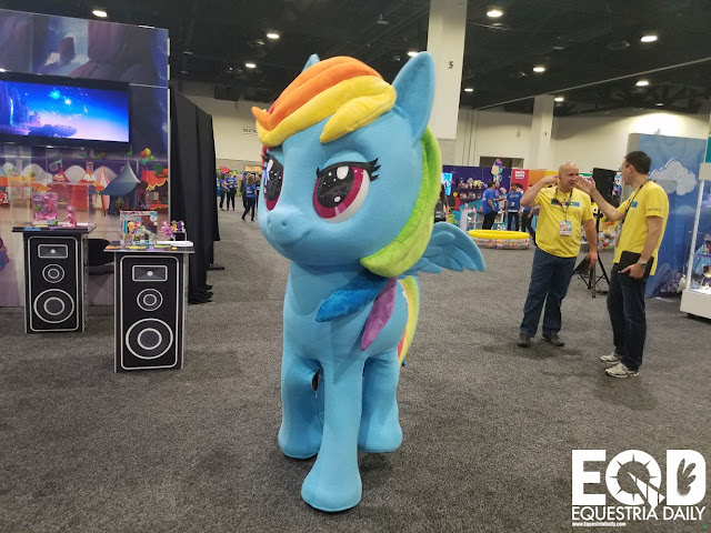 Equestria Daily - MLP Stuff!: HASCON: General My Little Pony Booth Tour ...