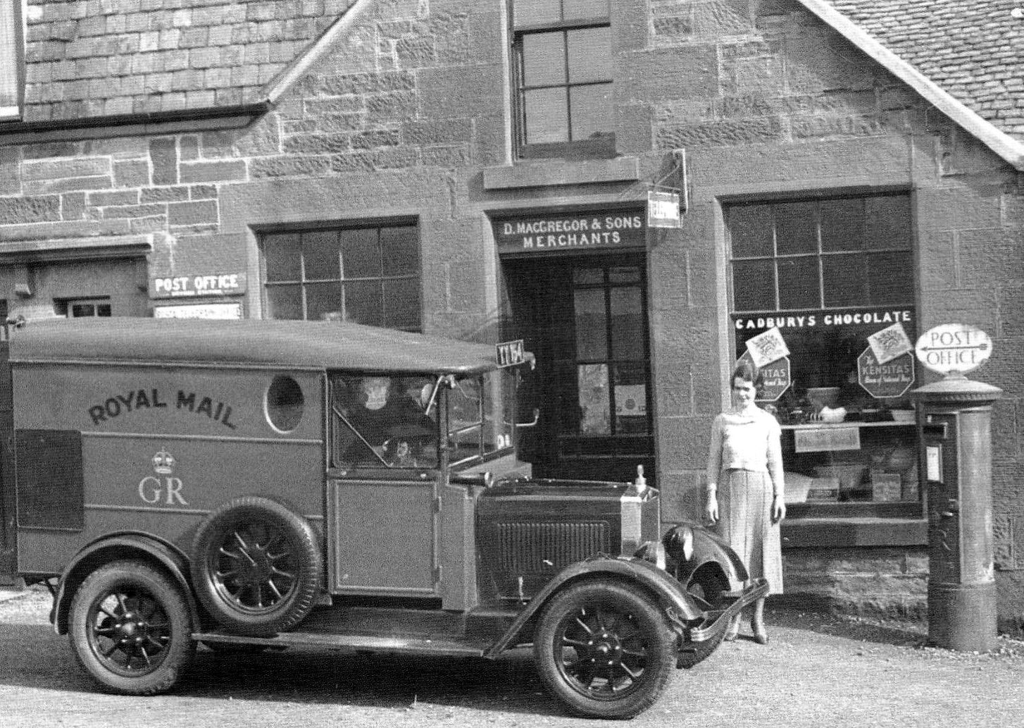 Tour Scotland: Old Photograph Post Office Drymen Scotland