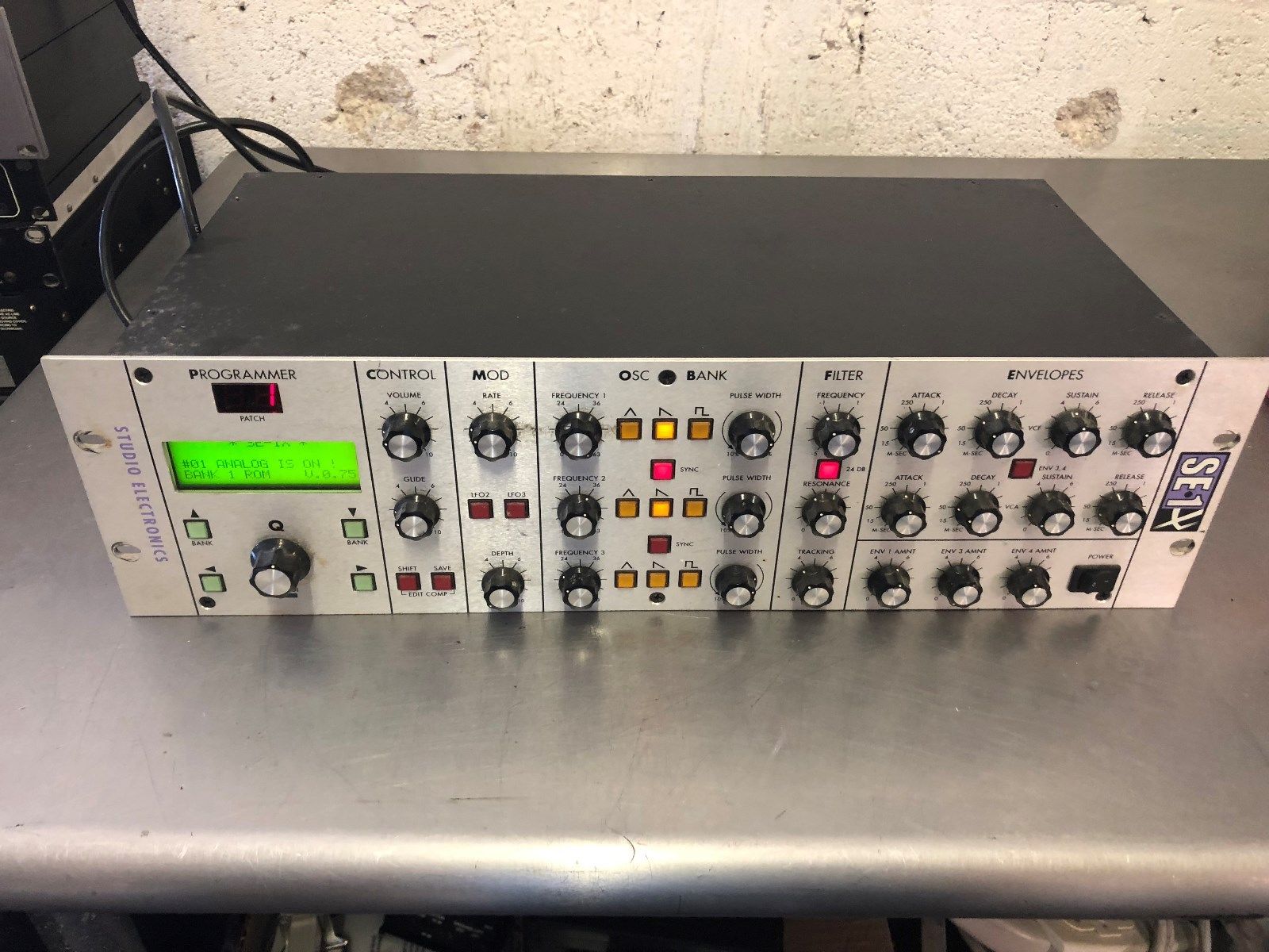 MATRIXSYNTH: STUDIO ELECTRONICS SE-1X ANALOG MONO SYNTHESIZER SN 3743