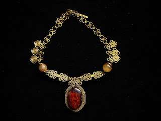COLLARES PRECOLOMBINOS