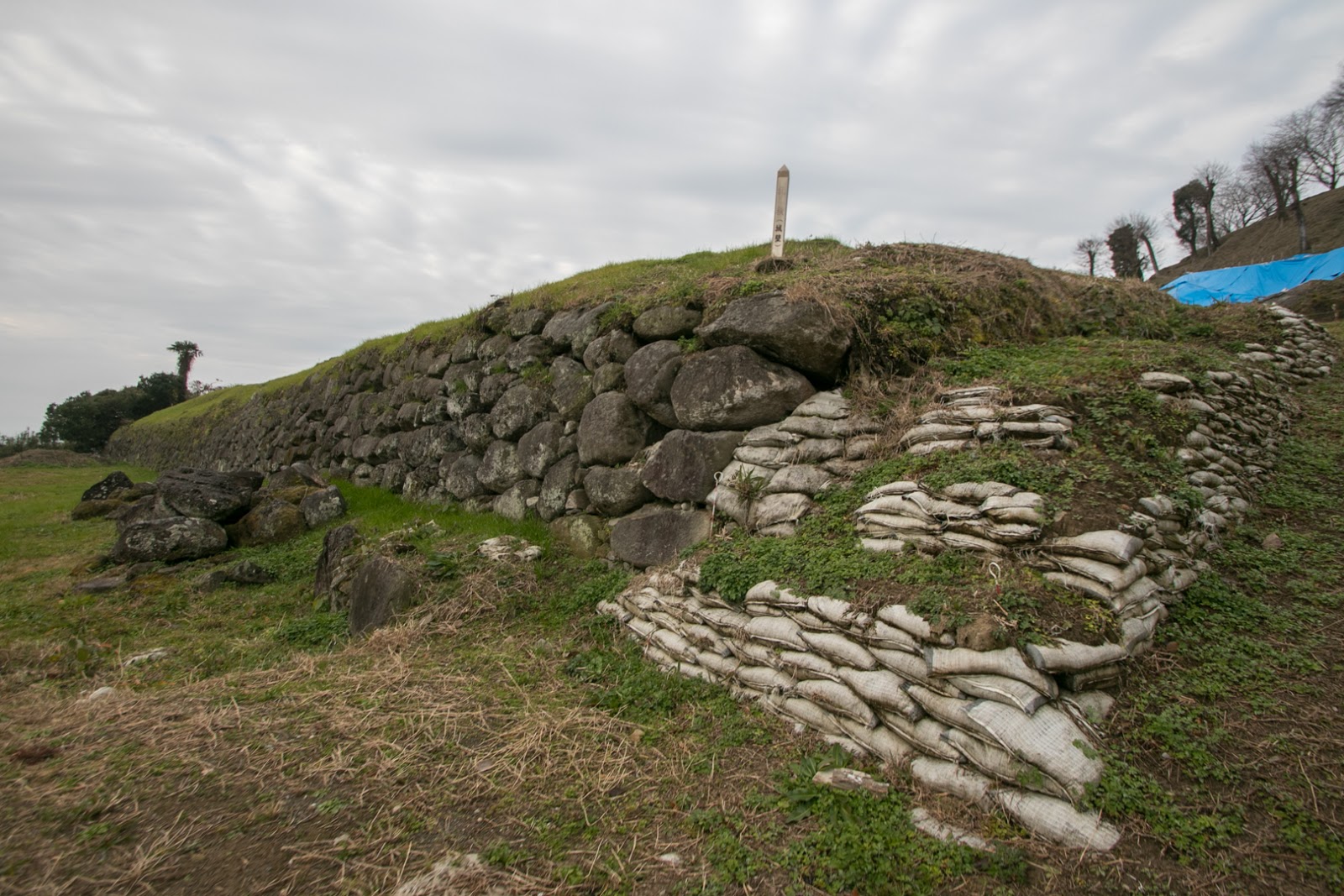 Hinoe Castle -Majestic castle of pious Christian lord- | Ken's Storage ...