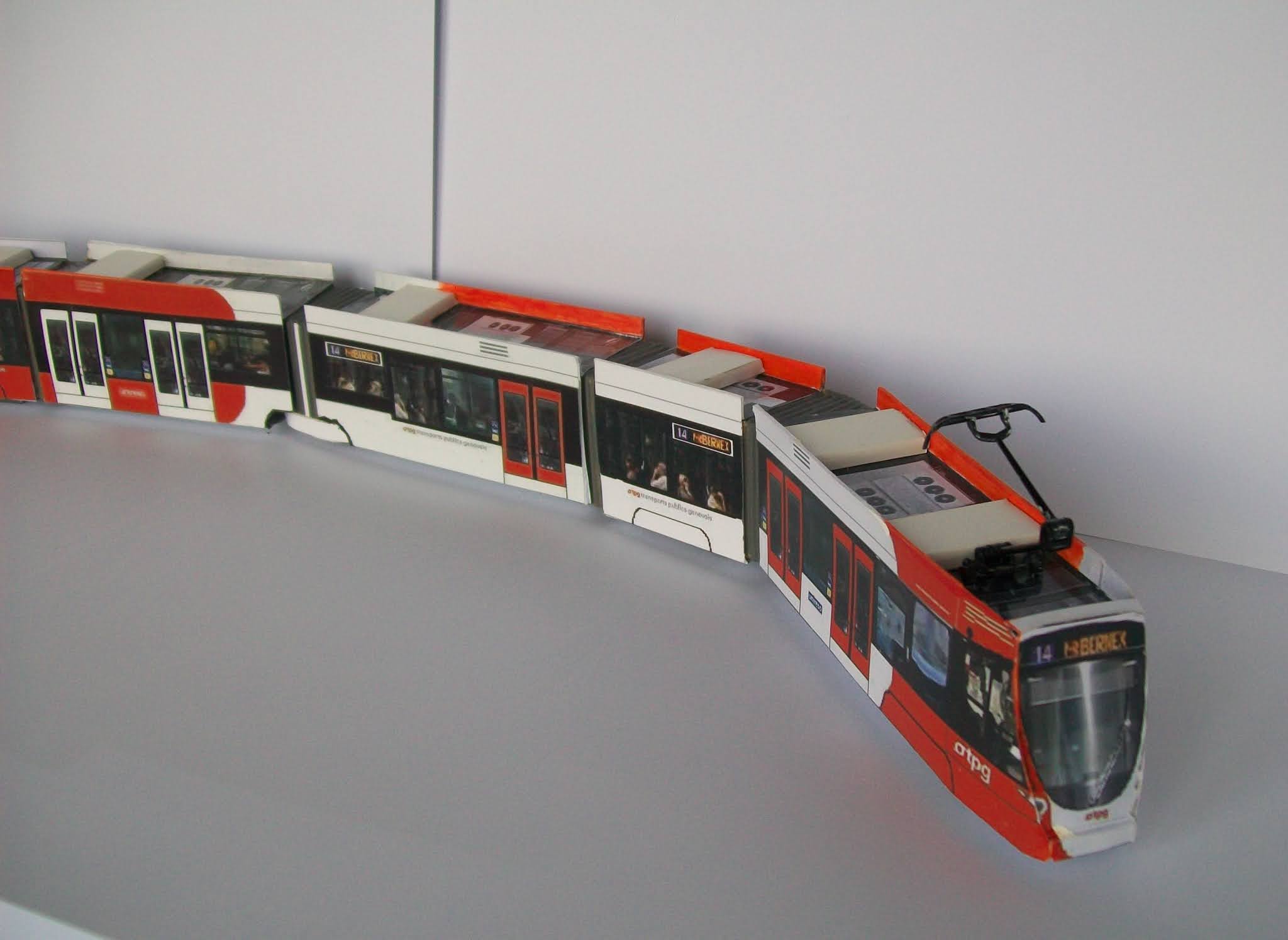 busamoi: Tramway Papertram Tango Stadler TPG Uniréso Papertram