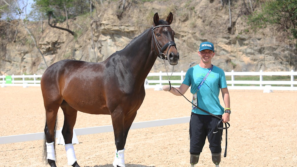 Destaque do Hipismo Paralímpico, Rodolpho Riskalla conta como retomou ...