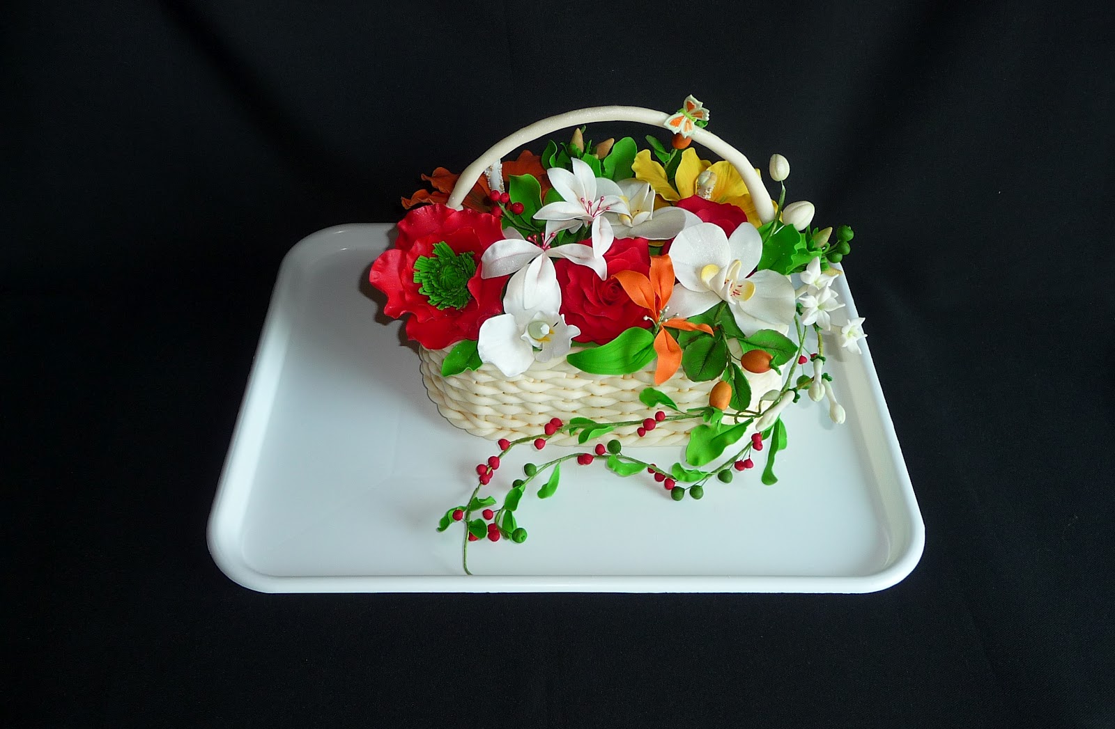 Kati's cakes: Tort cos cu flori