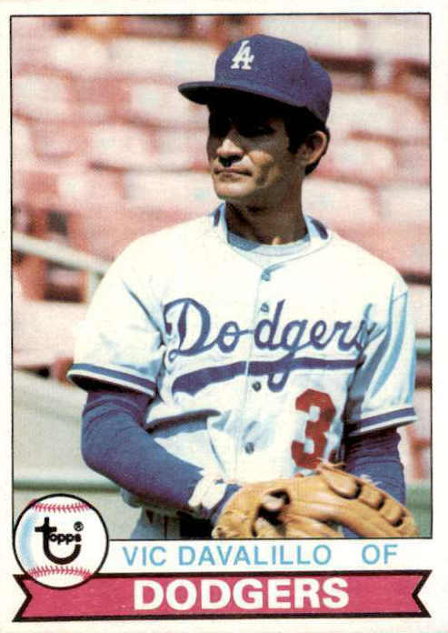 1969 Topps: #275 Vic Davalillo - California Angels