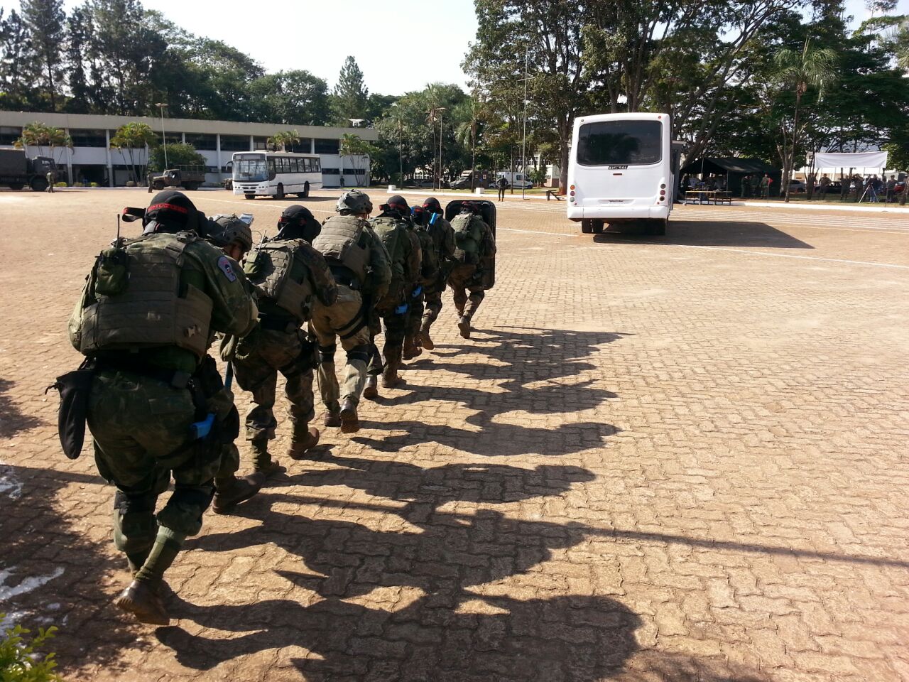 FOpEsp (Forças de Operações Especiais): Treinamento Conjunto de ...