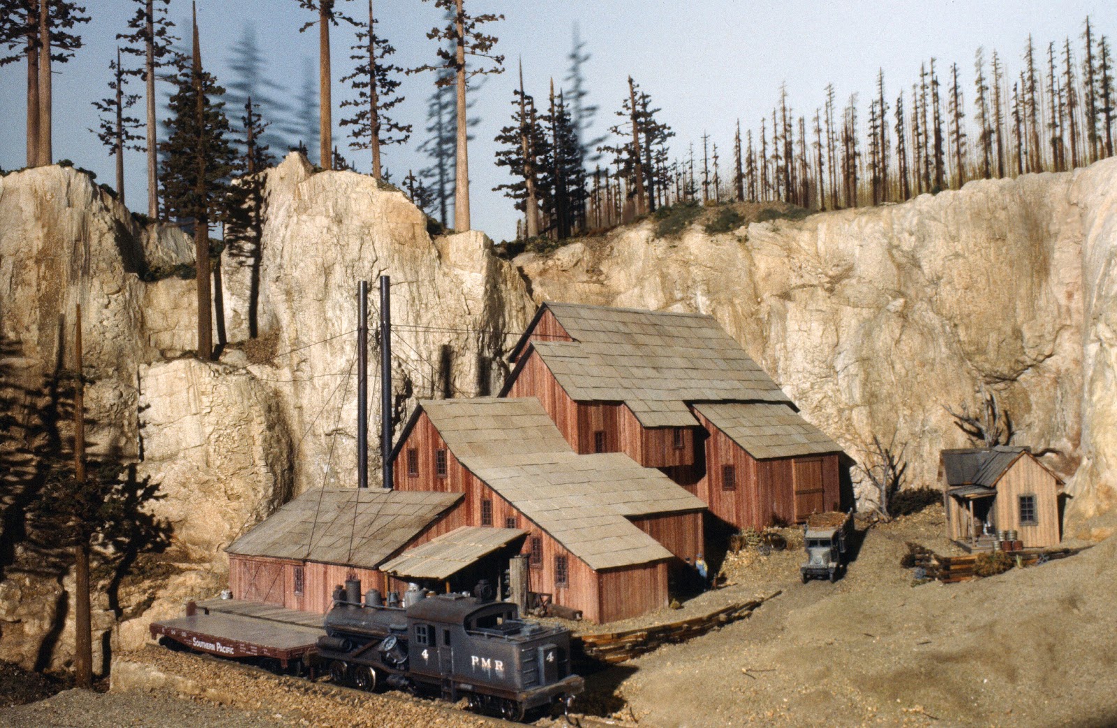 Ghost Town Models .com: 2019