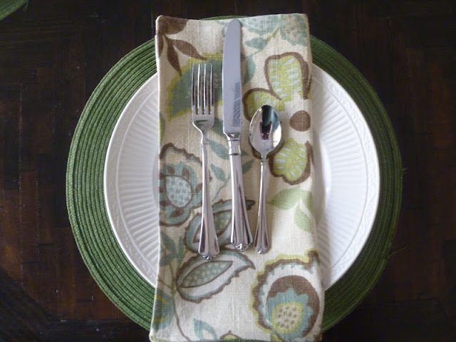 Only From Scratch: Cloth Napkin Tutorial {Great for Beginners}