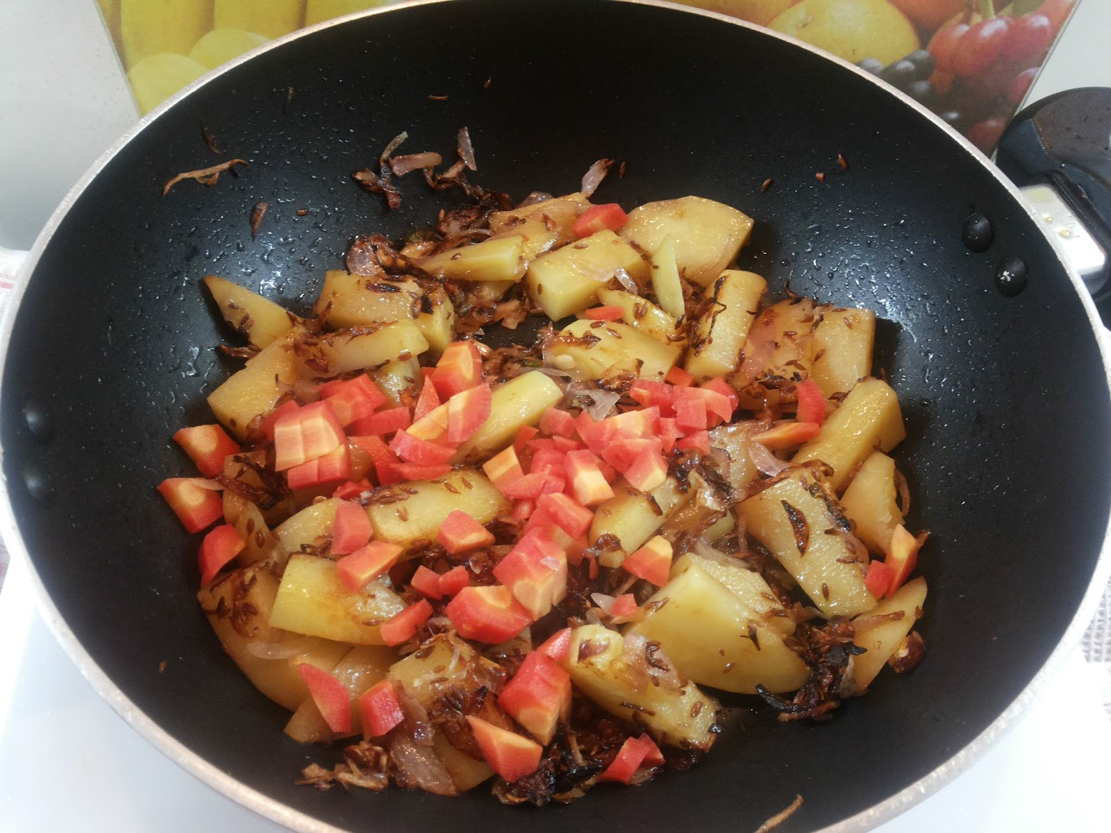 COOK AND BE HAPPY !: PARSI BERRY PULAO