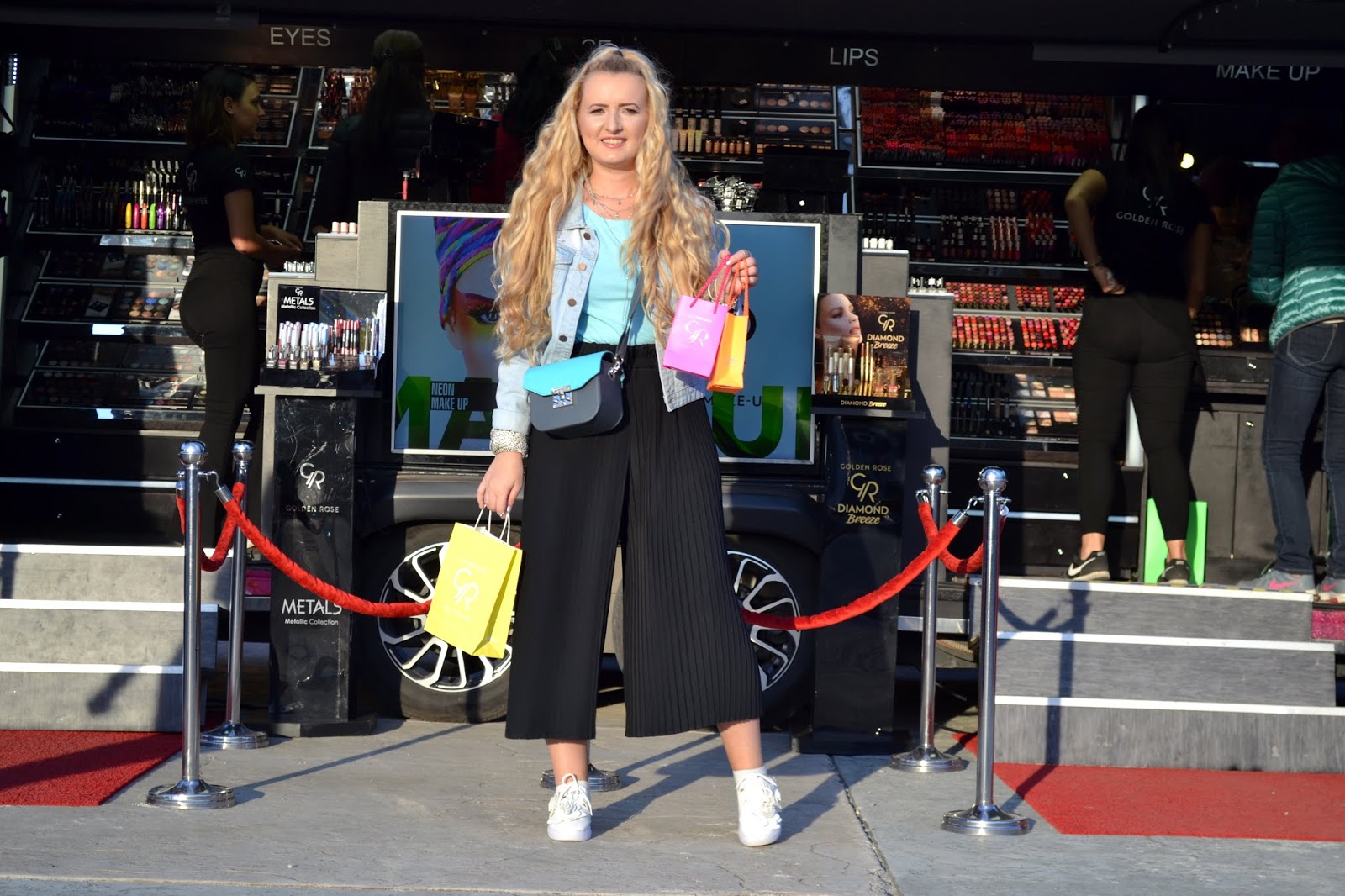 Golden Rose karavan u Boru - Ivana's Diary