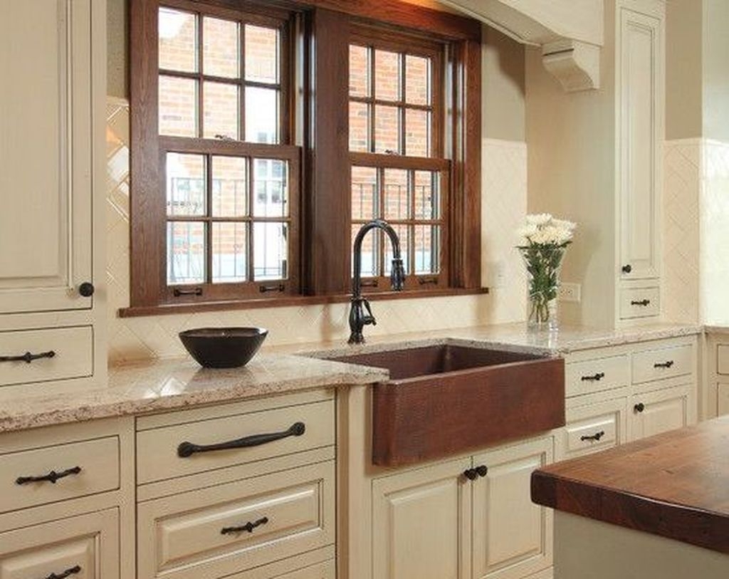 45+ Stylish Modern Farmhouse Kitchen Sink Ideas