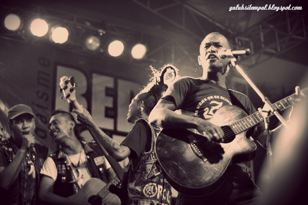 MENGENAL MARJINAL - perjalanan semesta