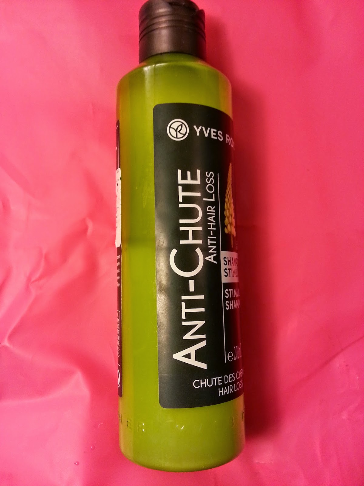 The Review Blog: Yves Rocher Stimulating Shampoo with white lupine extract