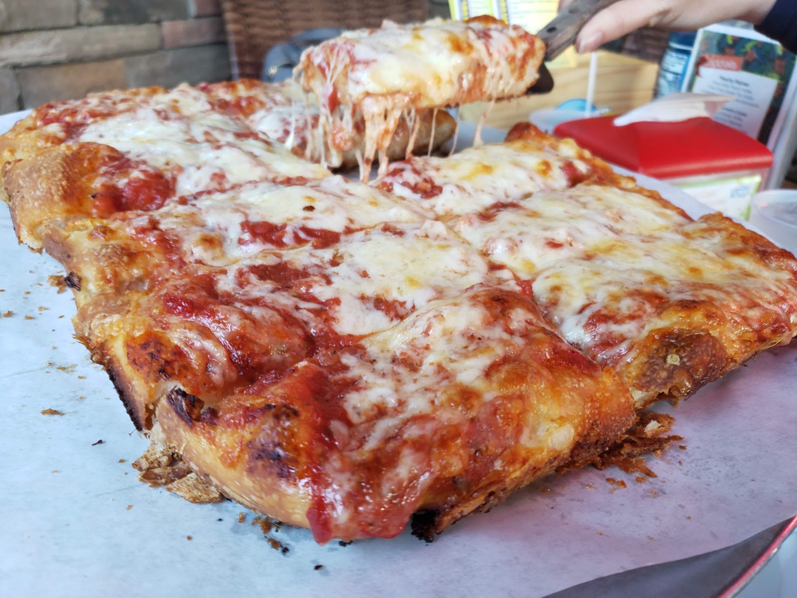 Keeley's Alehouse - Kingston | NEPA Pizza Review