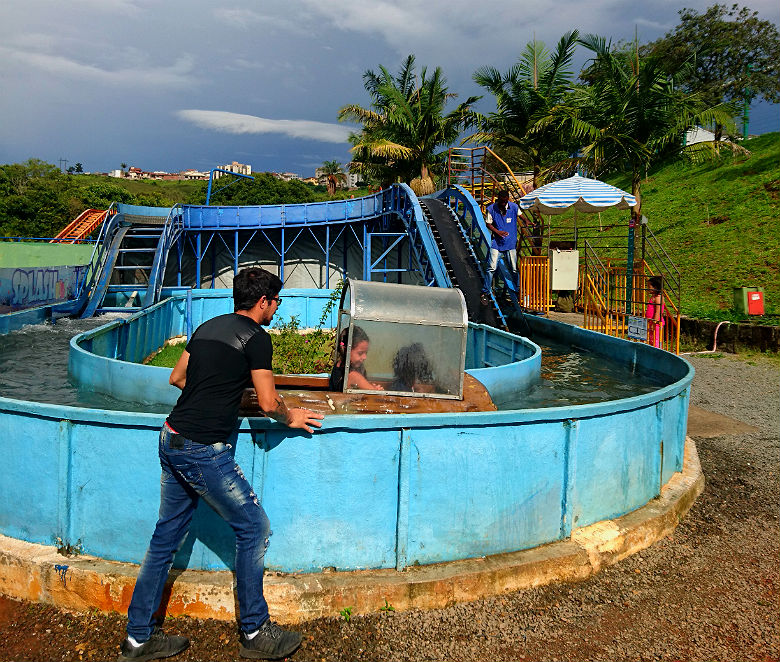 JBlog - O Bloquinho Virtual: Mirando o Mundo Mágico de Walter Miguel...