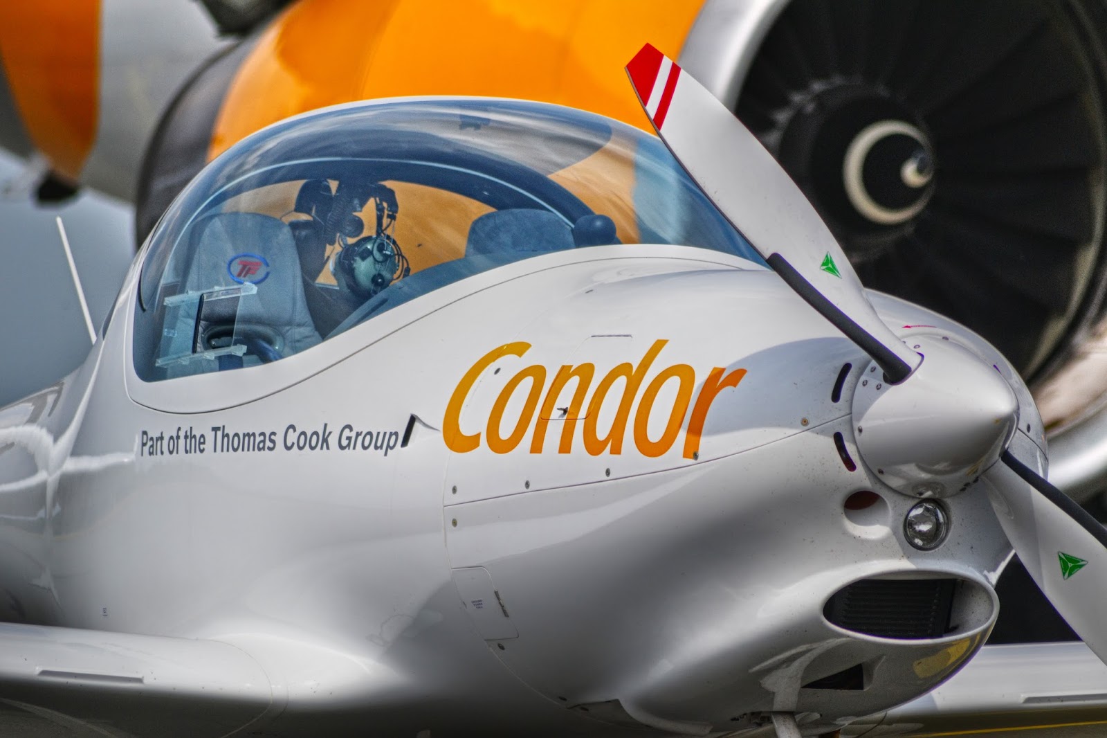 Condor ab-initio Blog: Klein trifft Groß