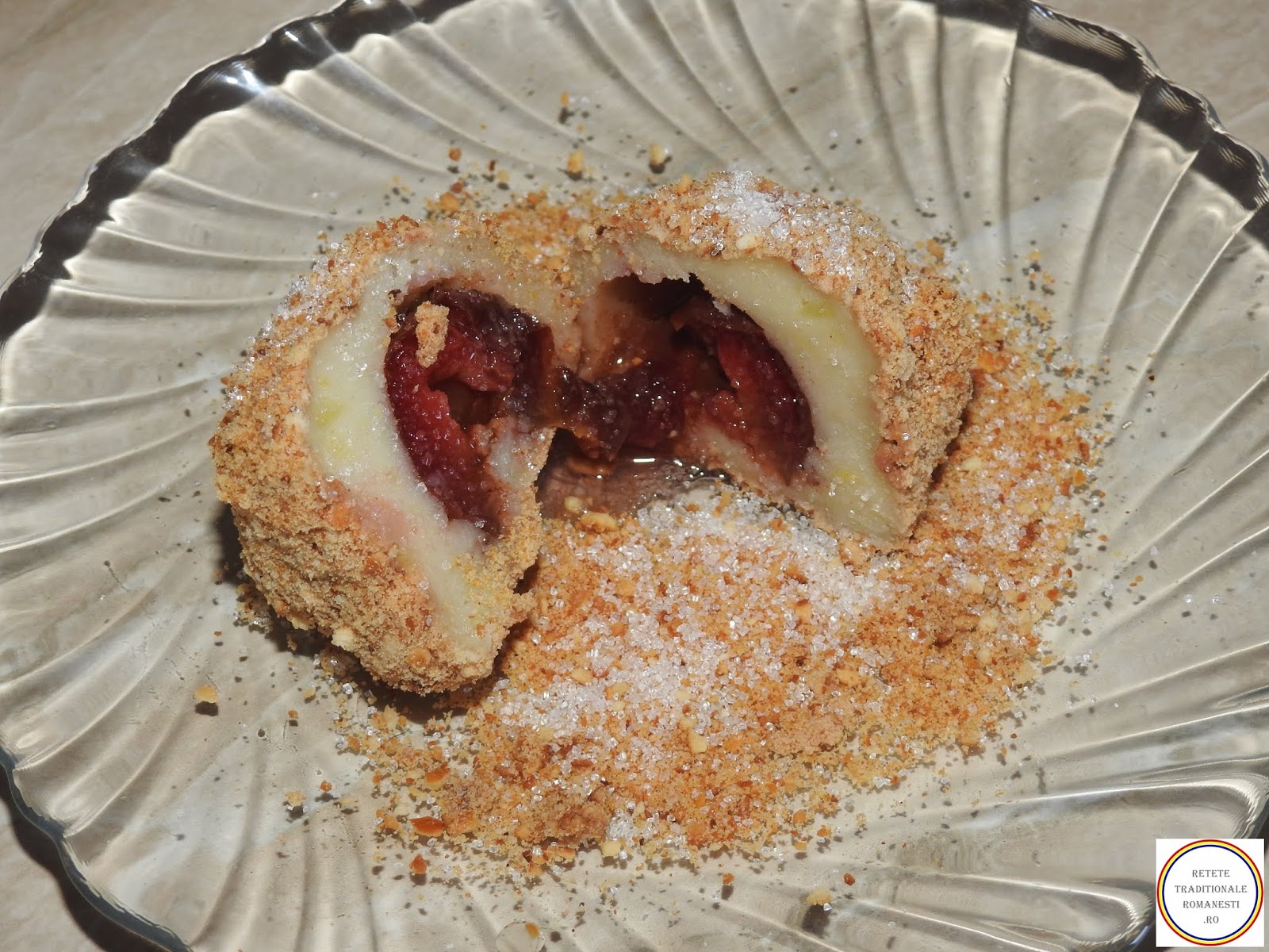 Gomboti cu prune de post reteta | Retetetraditionaleromanesti.ro