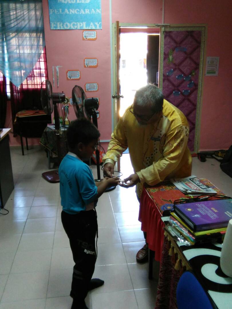 SEKOLAH KEBANGSAAN KUALA KRAI: Frog Vle