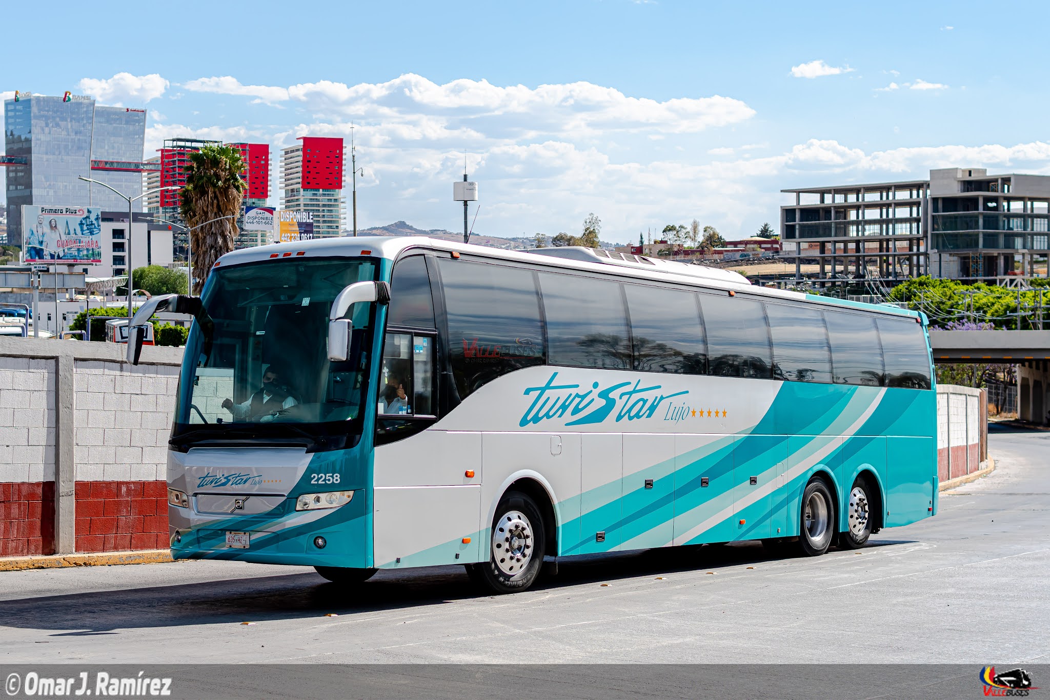 Vallebuses: 04196 - Turistar Lujo