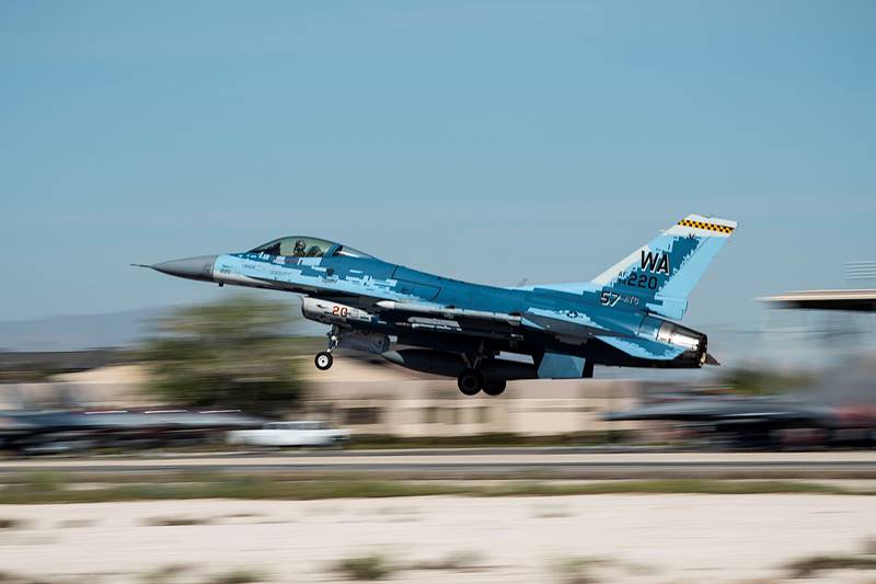 USAF 64th Aggressor Squadron flies blue F-16 jets to honor who is ...