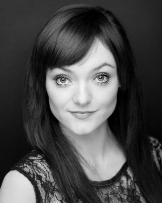 Riqueza mental: la chica extraterrestre tras el anuncio de Playstation. Año 1999 ...