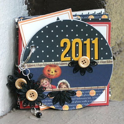 jbs inspiration: Halloween Mini-Album by Doris Sander