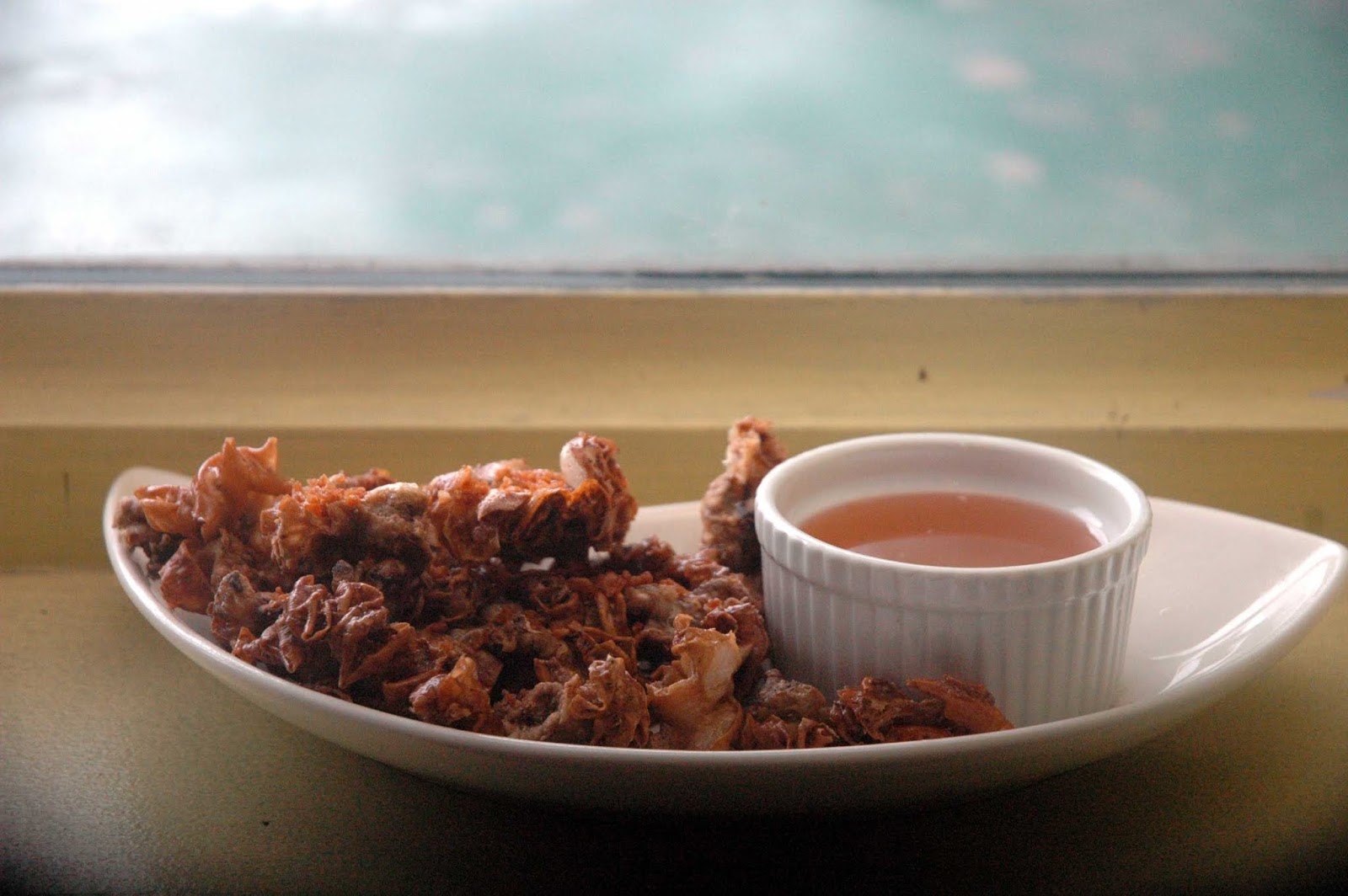 DUDE FOR FOOD: Happiness in a Box: The New Lechon-In-A-Box by Lydia's ...