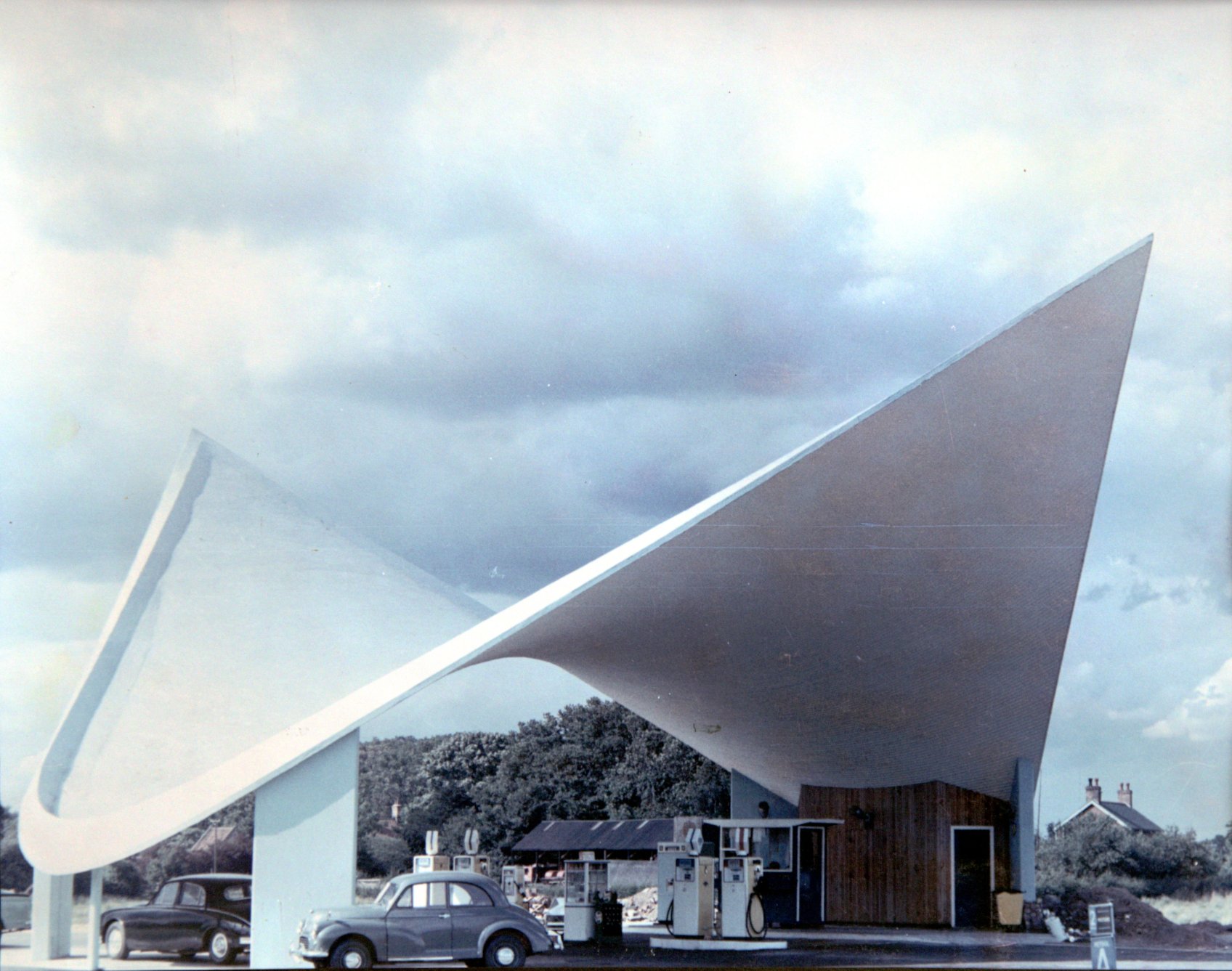 English Buildings: Markham Moor, Nottinghamshire