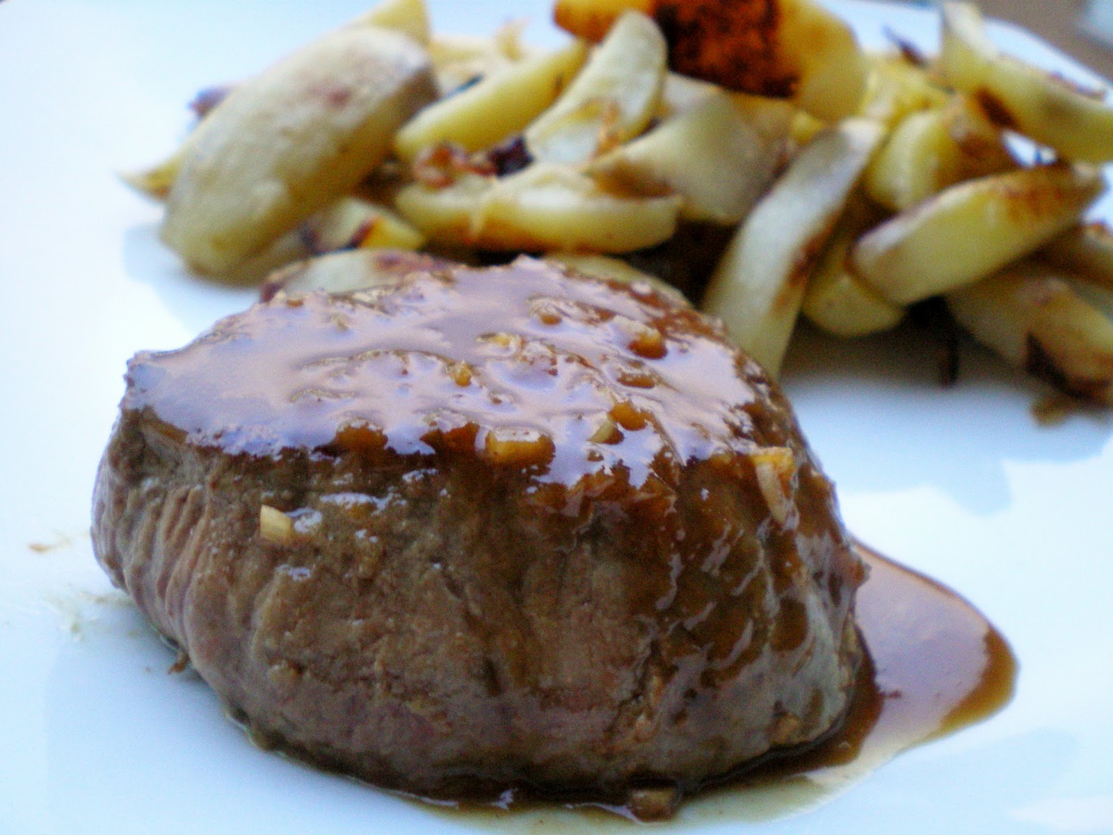 LES METS TISSÉS: Cuisine d'ici et d'ailleurs: TOURNEDOS SAUCE AU MIEL