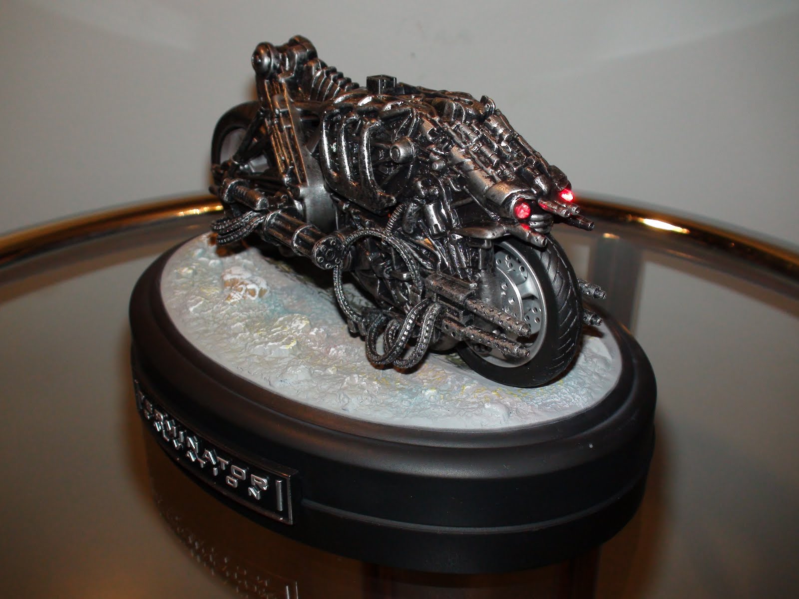 Pseudo Figures: Moto Terminator - Terminator Salvation - Limited ...