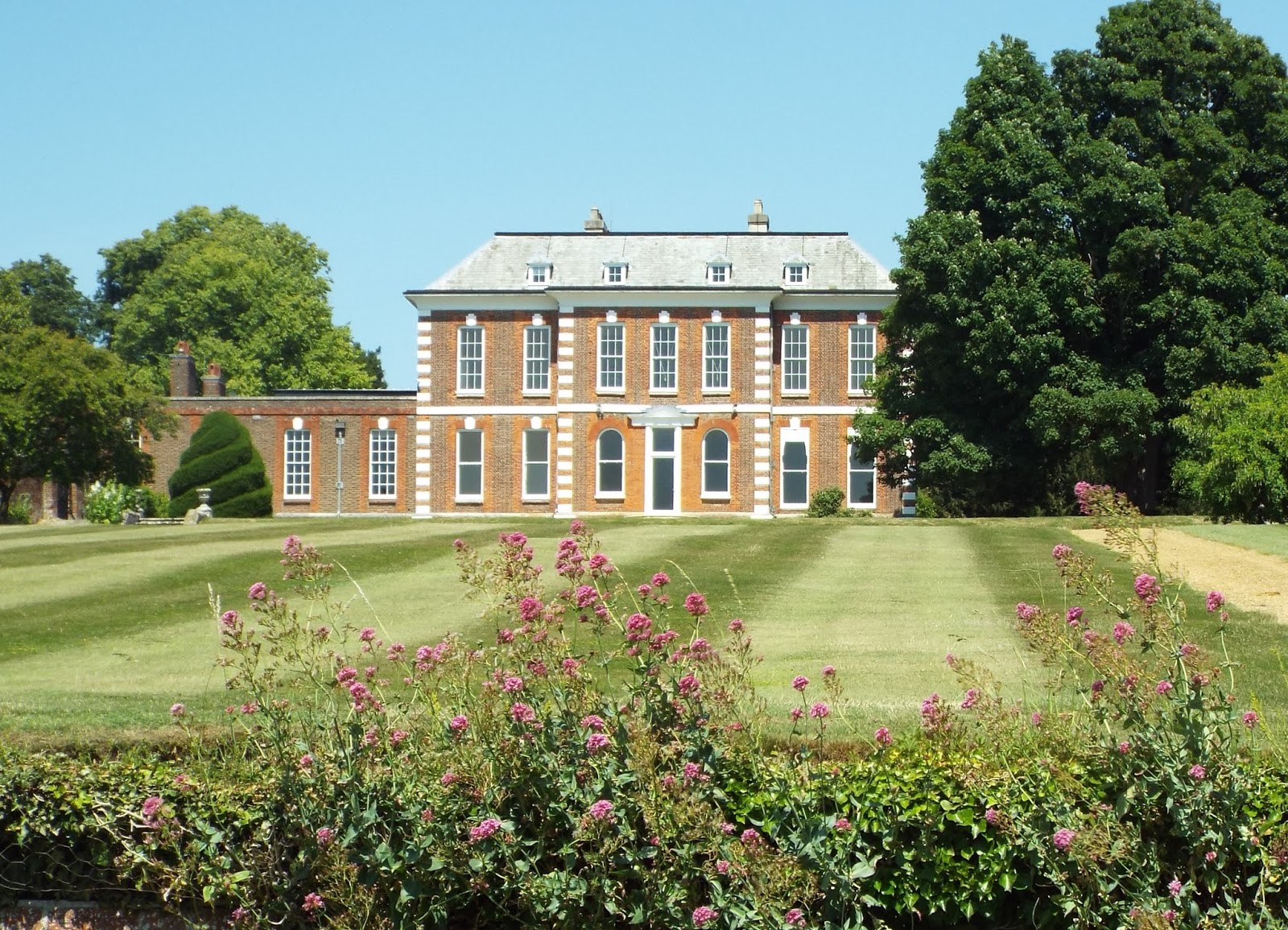 Reinterred: Barrow Walk