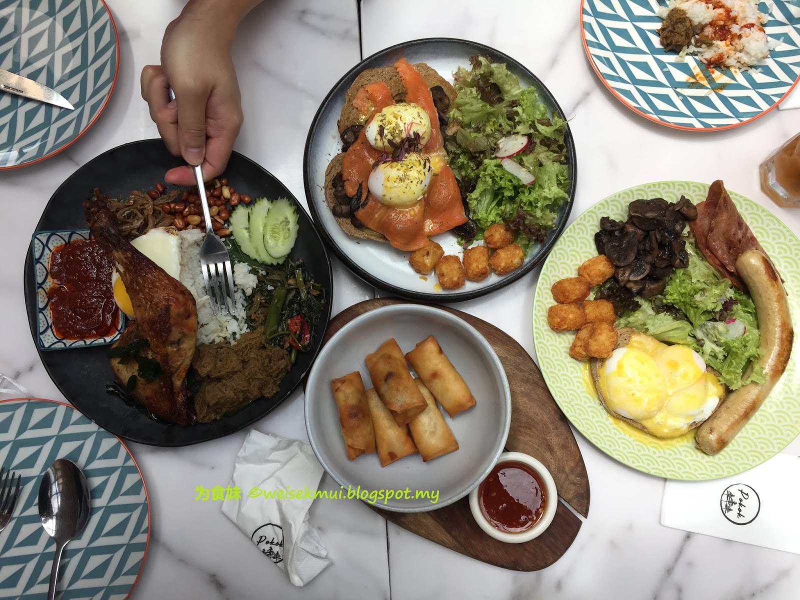 WeiSekMui: Pokok KL Cafe (玻璃屋咖啡馆) @ MAHSA Avenue, Jalan Universiti ...