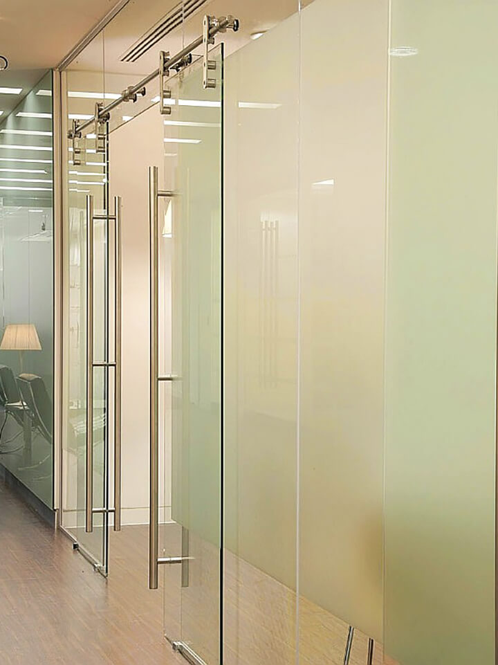 Frosted glass sliding partition - Glass Table Top NYC