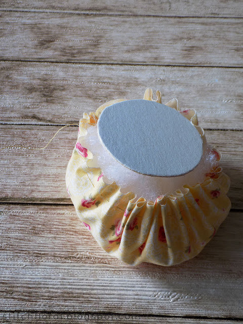 The easiest DIY pin cushion - Stitch Floral