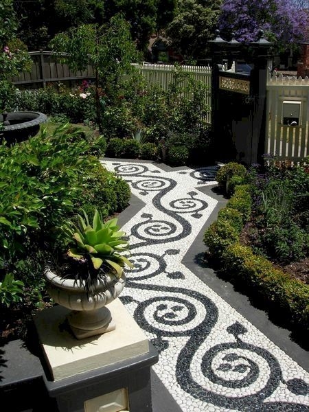 56 Wonderful DIY Mosaic Garden Path Decorations For Your Inspiration ...