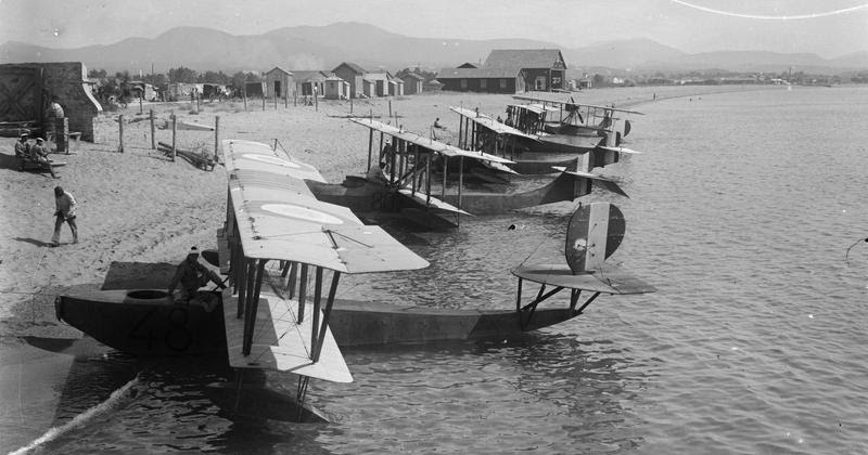 daily timewaster: French float planes at a base somewhere in the ...