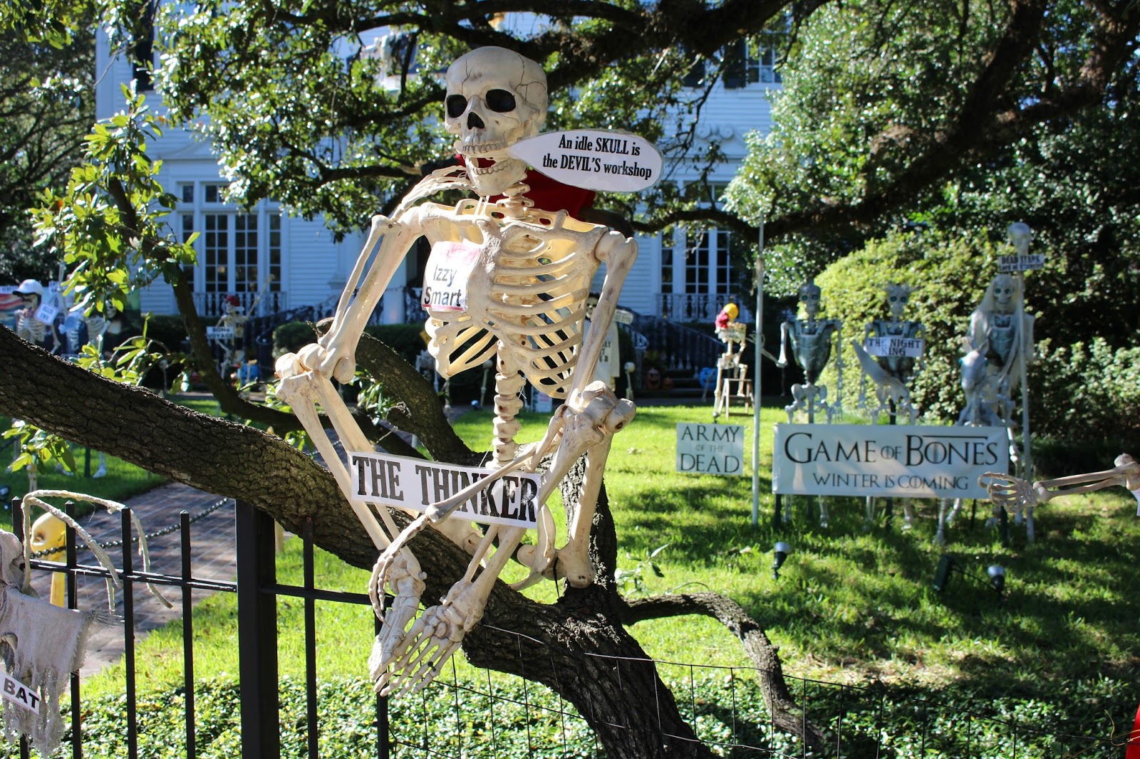 The Skeleton House: Halloween 2017 | A Very Sweet Blog