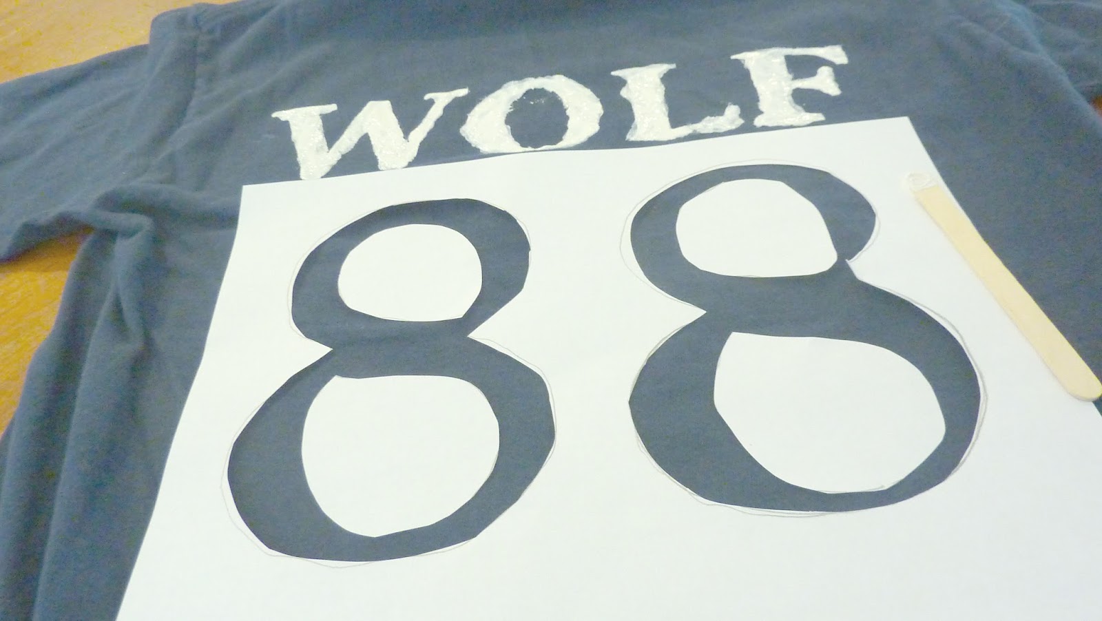 Kpop DIYs ~ absolutesoph: DIY :: EXO (엑소) Wolf 88 T-Shirt Jersey
