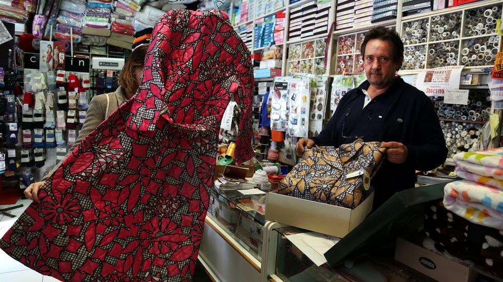 Eu que sei: Las batas psicodélicas de Amancio Ortega