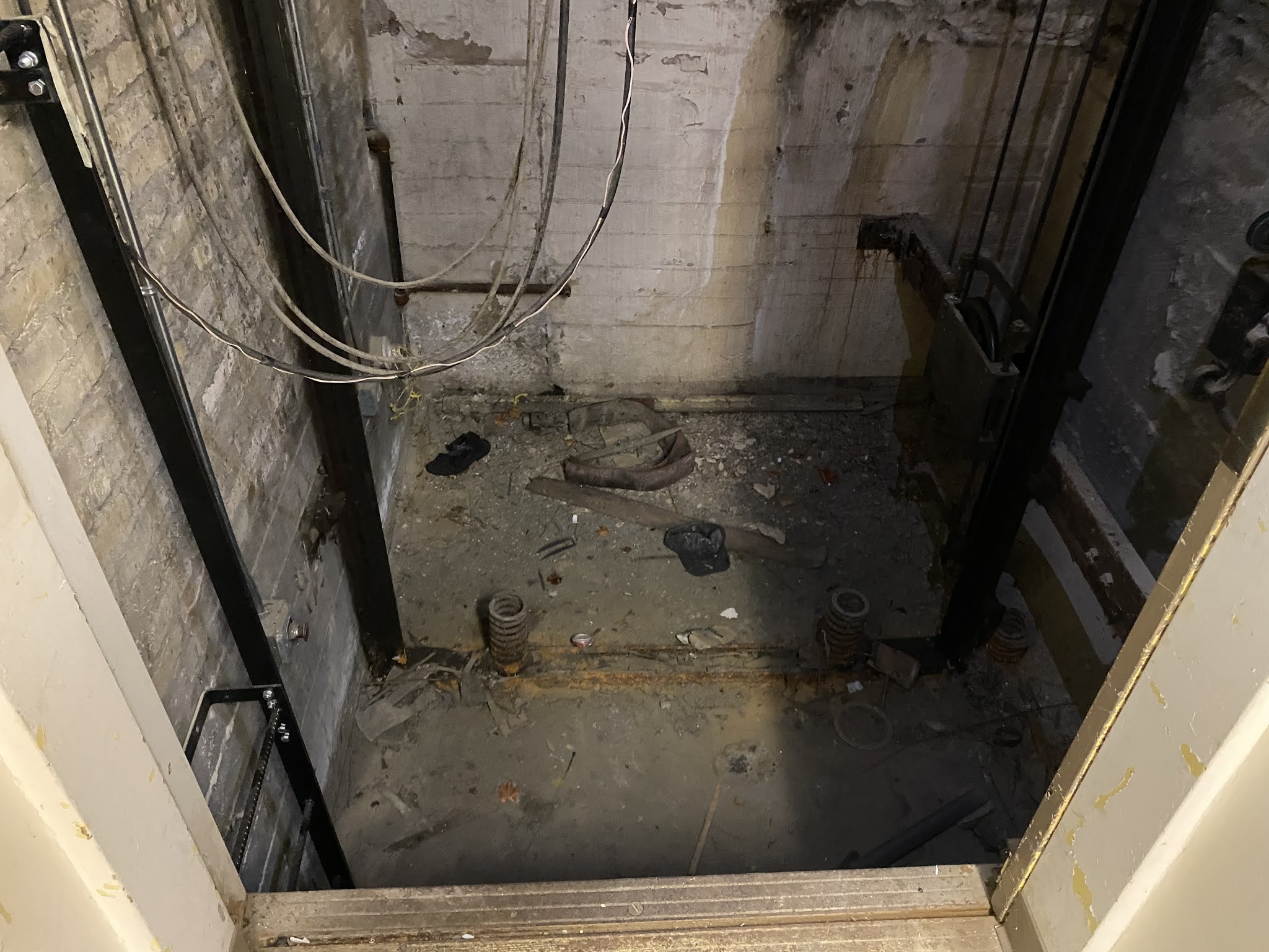 Chicago Elevator Maintenance - Colley Elevator: It’s the pits! Elevator ...