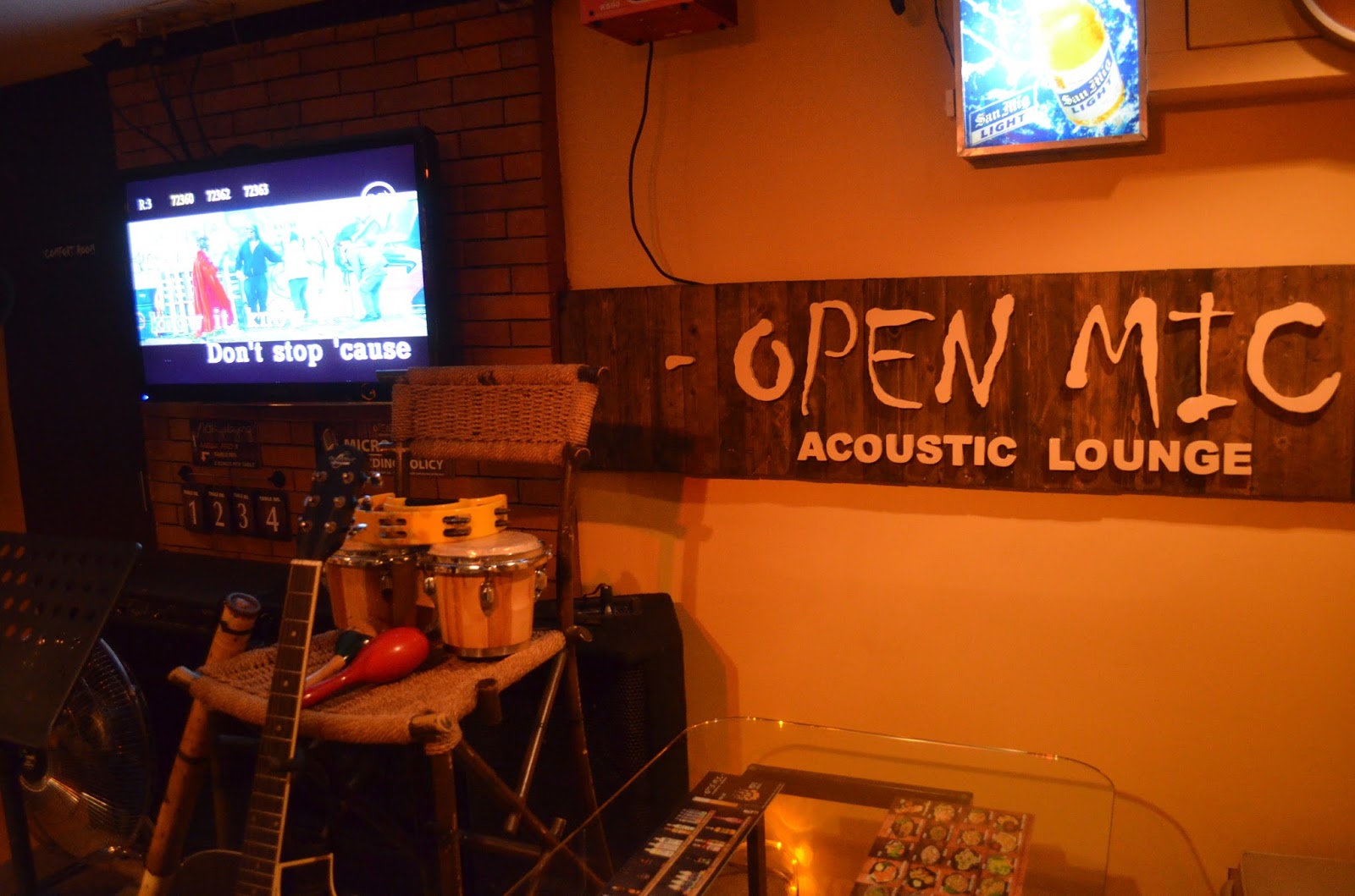 Open Mic Reserve | Restaurant + Acoustic Lounge