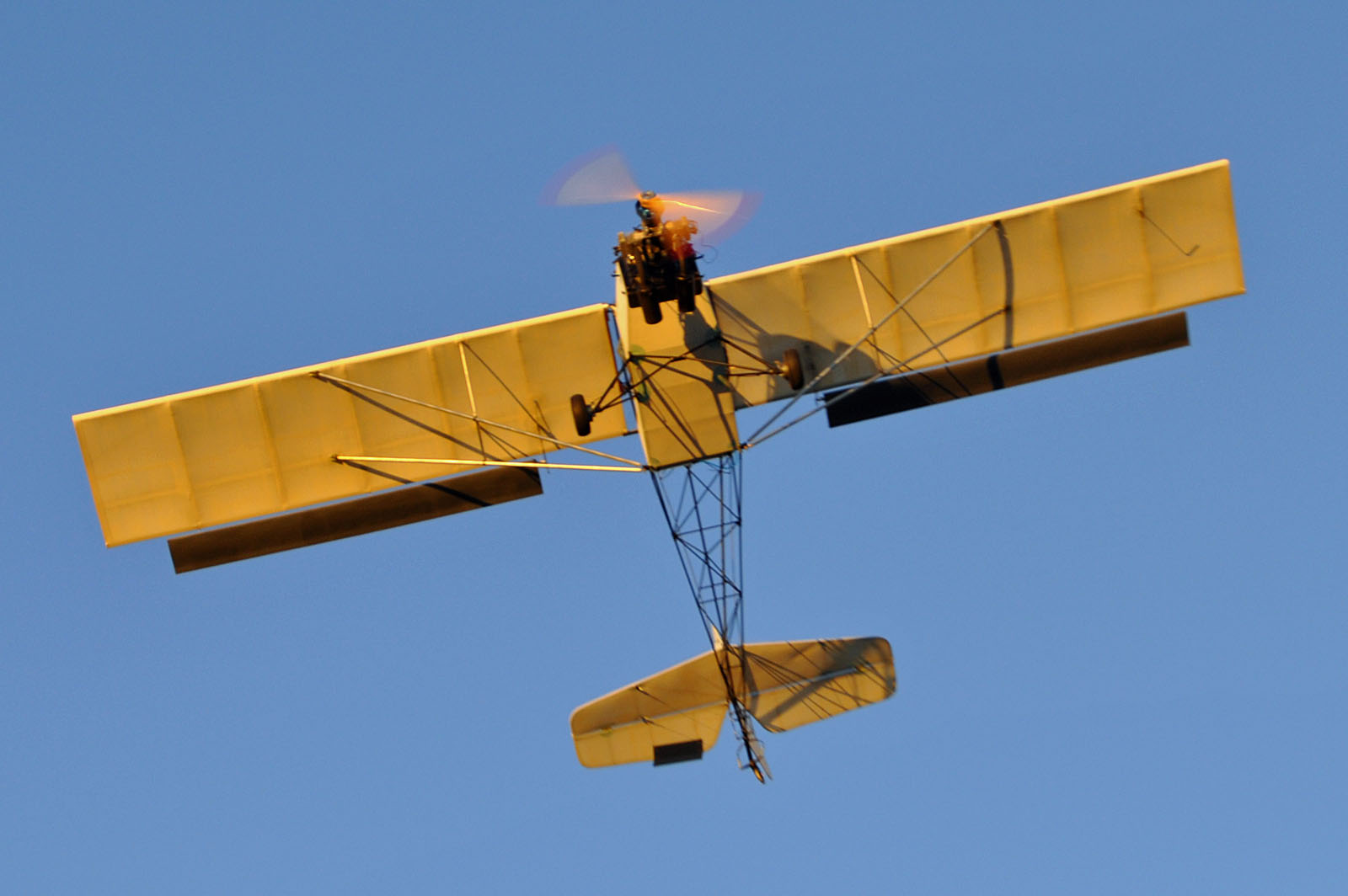 Standard Pilot Blog: Hirth F23 twin has a redundant cylinder