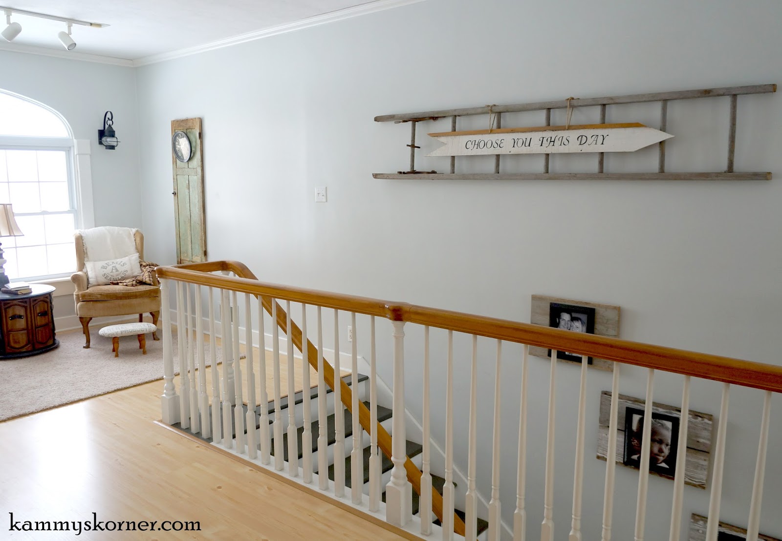 Kammy's Korner: {Free} Chairs for the Library On The Landing