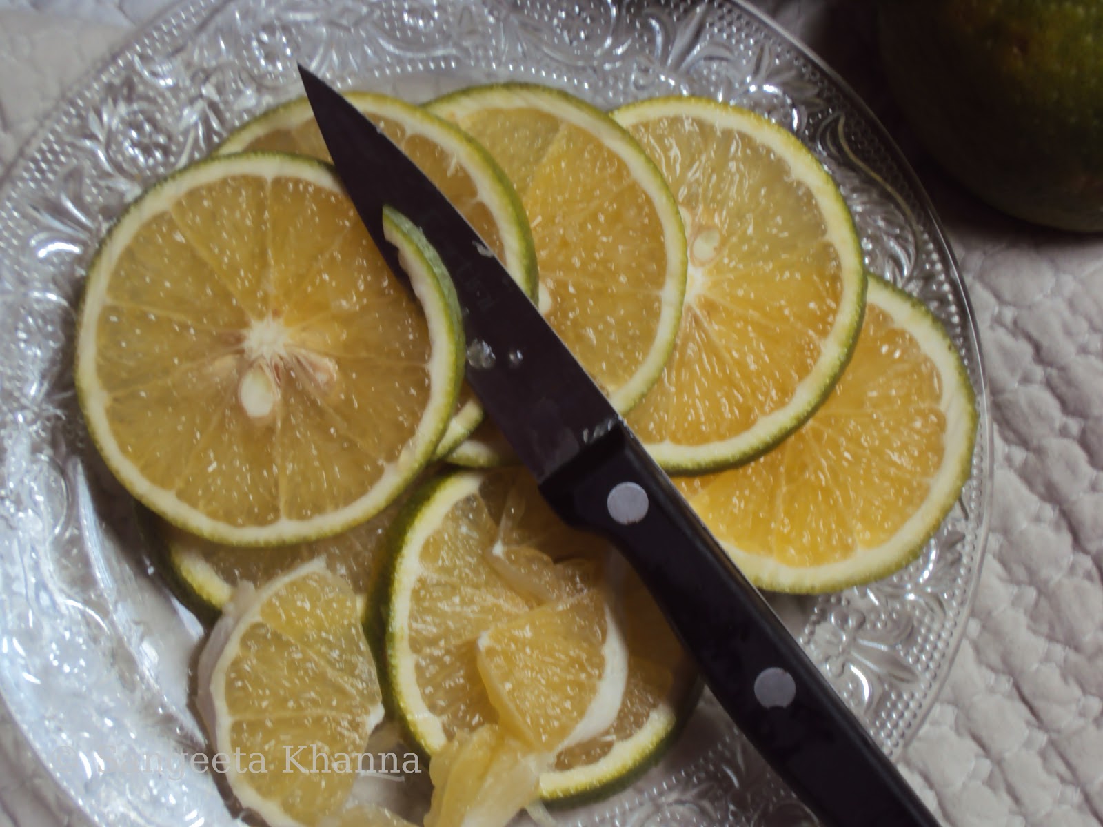 How to peel mosambi .....including the sweet lime into your fruit salads..