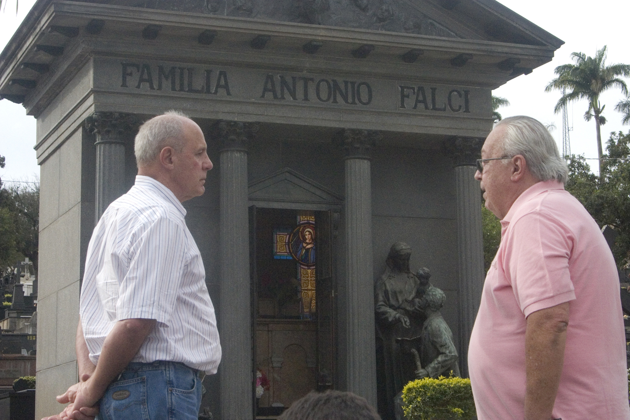 MORITVRI MORTVIS - os construtores de túmulos do Bonfim: Entrevista com ...