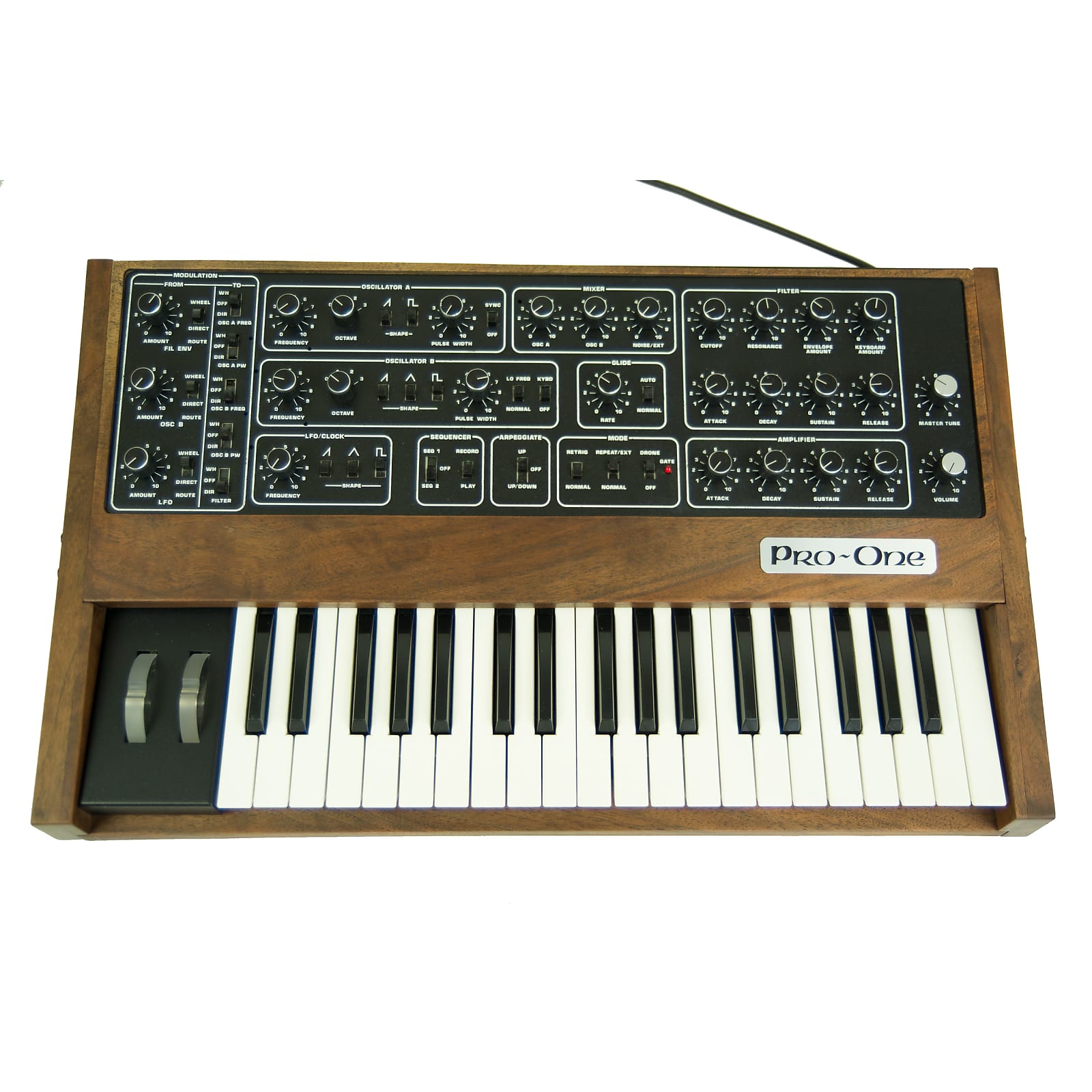 MATRIXSYNTH: Sequential Circuits Pro One SN 4267 w/ Wood Case