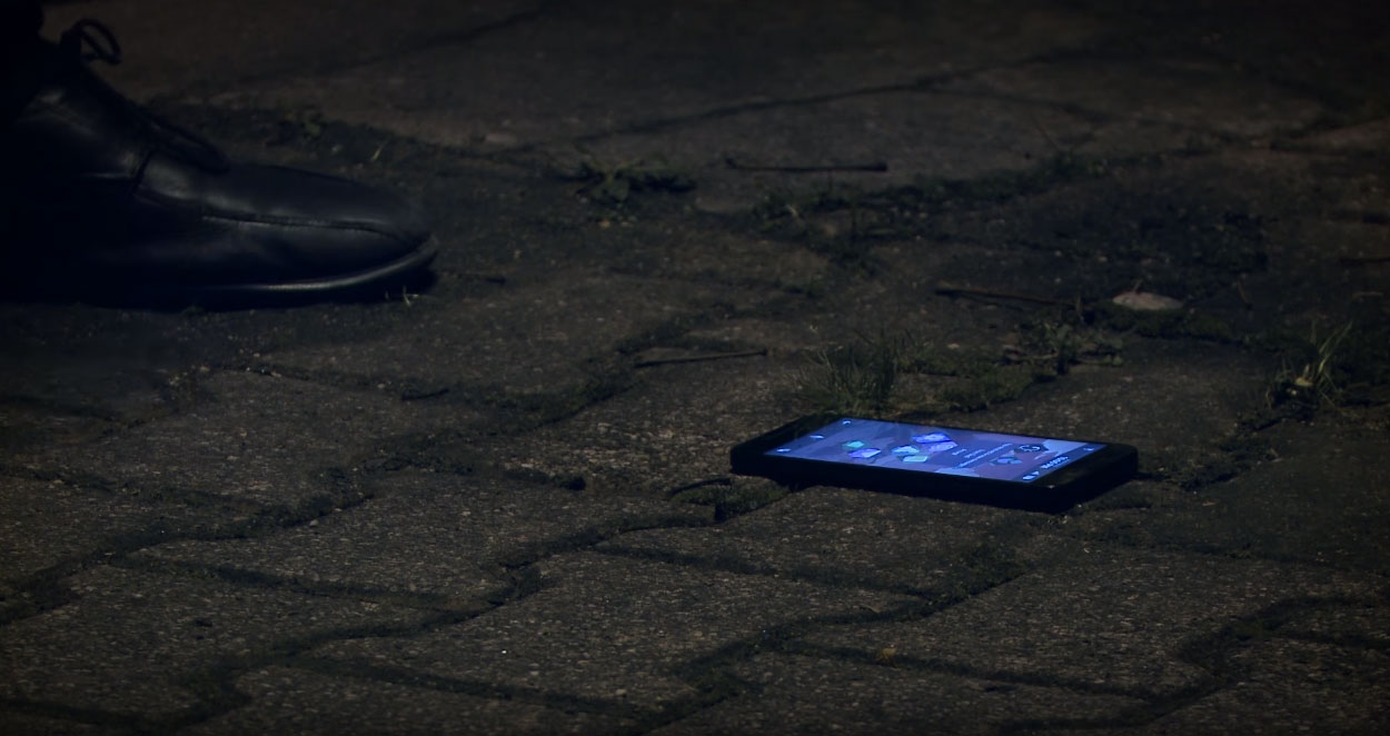 How "A Normal Lost Phone" Makes Detective Work Feel Realistic - Game ...